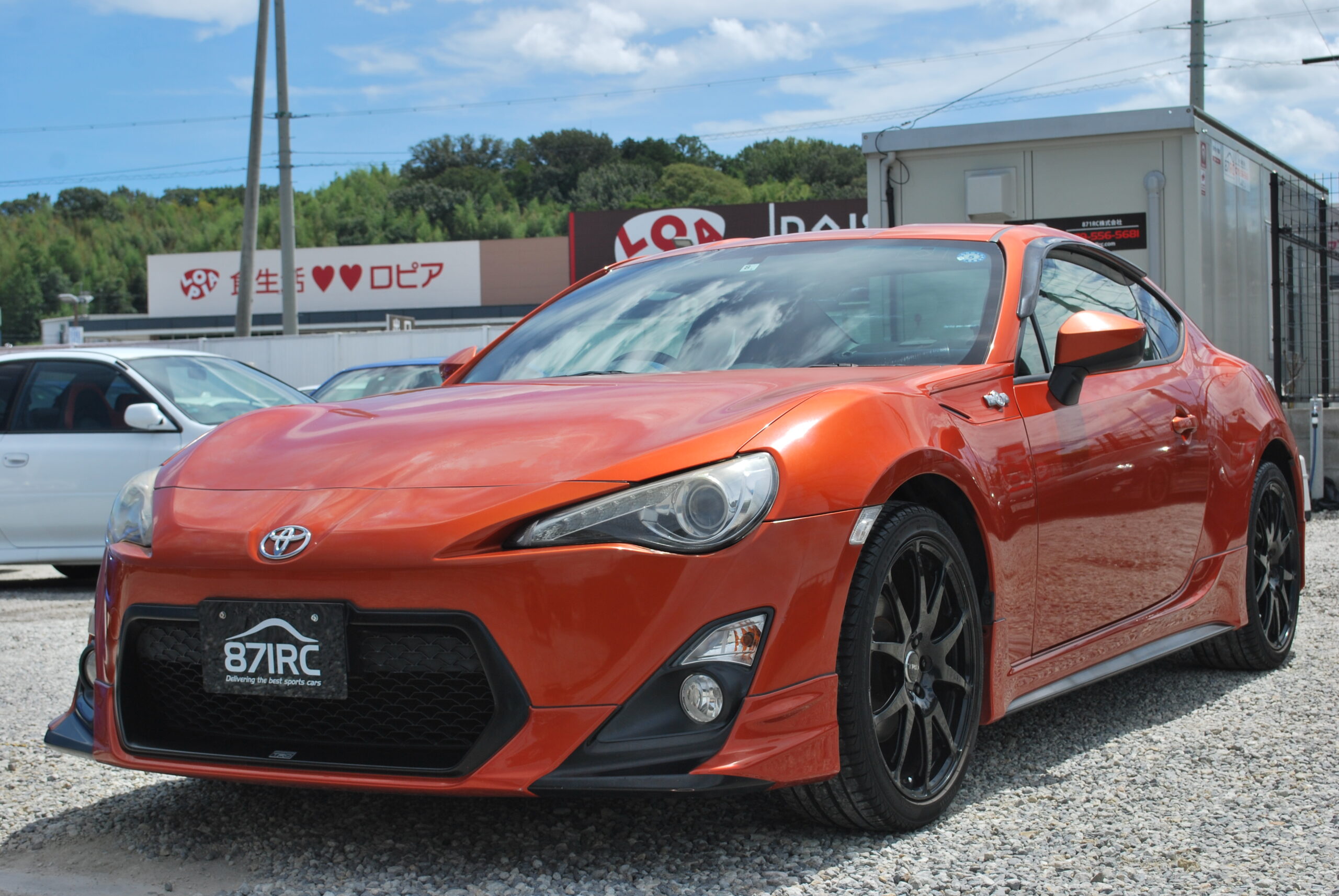 ベース車両におすすめ『前期型86』 - 871RC西宮三田店GTスポーツカー専門店